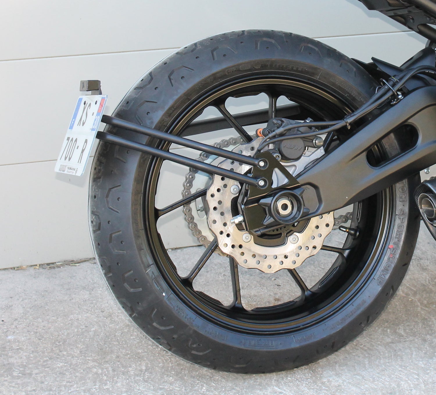 Tail Tidy | Deus Parts | S2 Concepts Swing Arm License Plate Holder XSR700